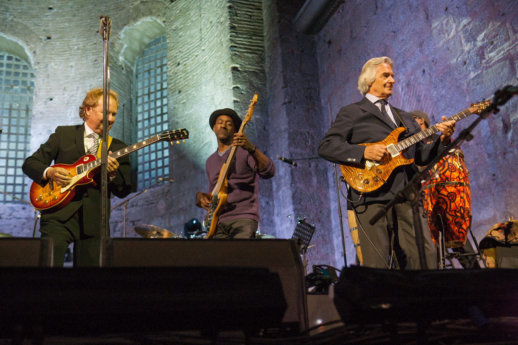 (L-R) Lee Ritenour, Marcus Miller and John McLaughlin perform at the ...
