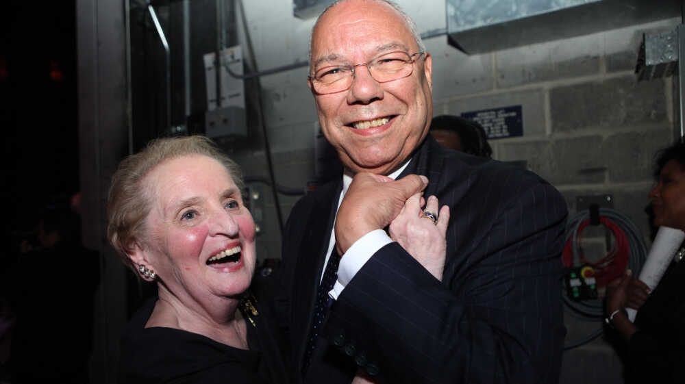 Former Secretaries of State Madeleine Albright and Colin Powell ...
